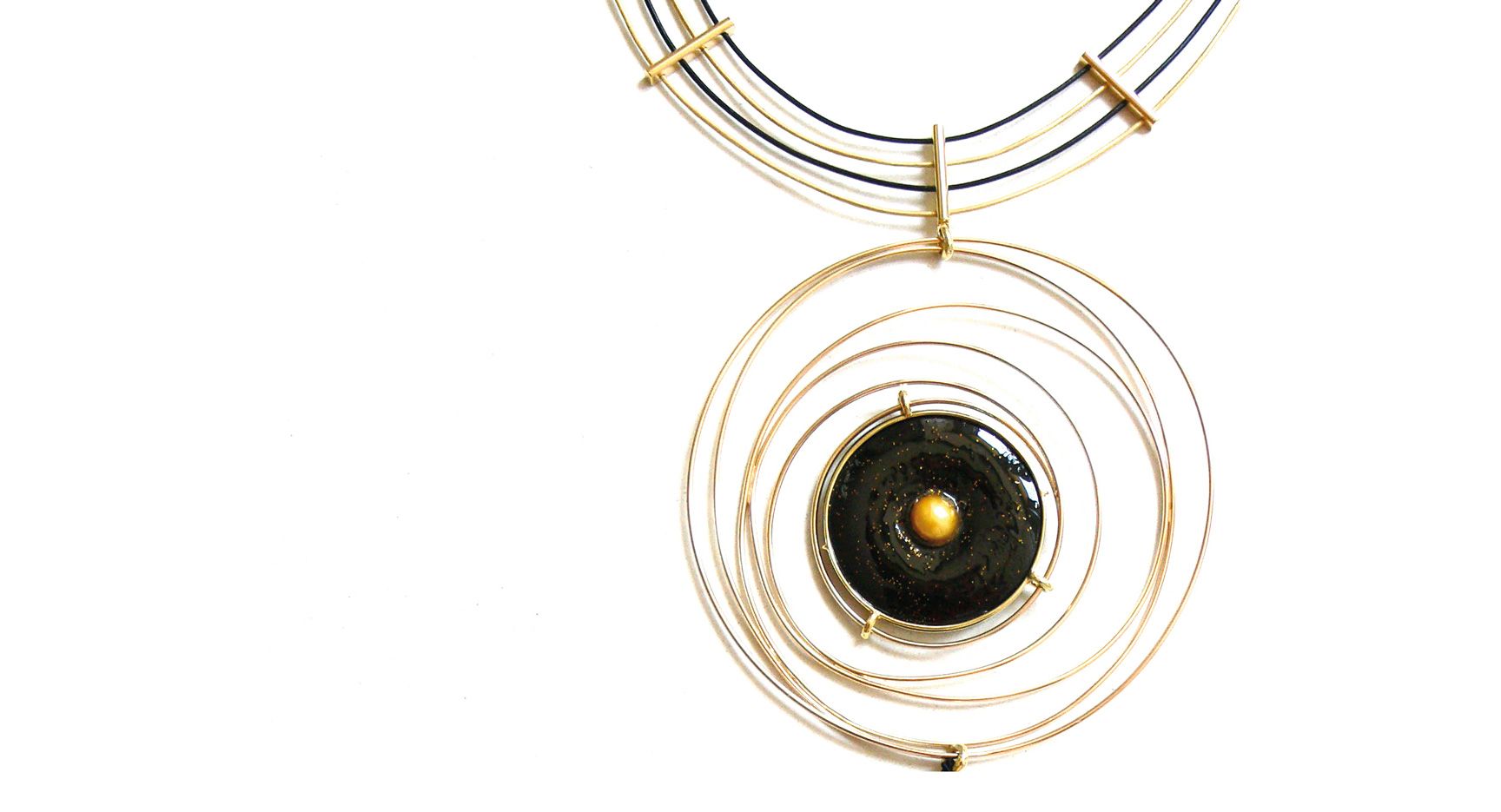 Collares